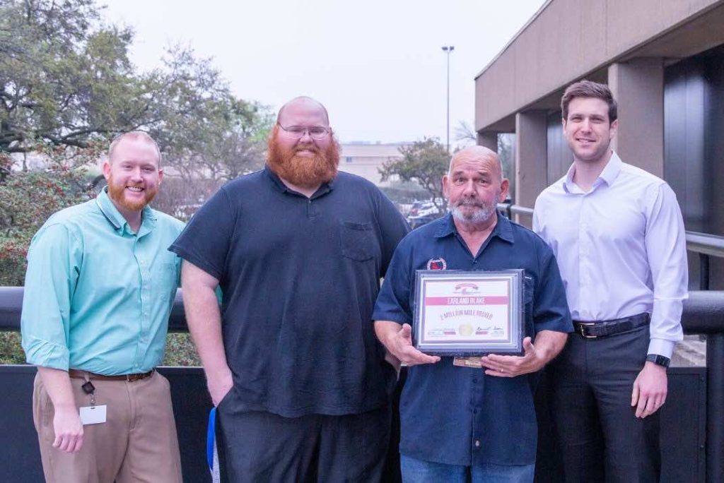 Earland Blake Reaches 2 Million Safe Driving Miles - Stevens Transport